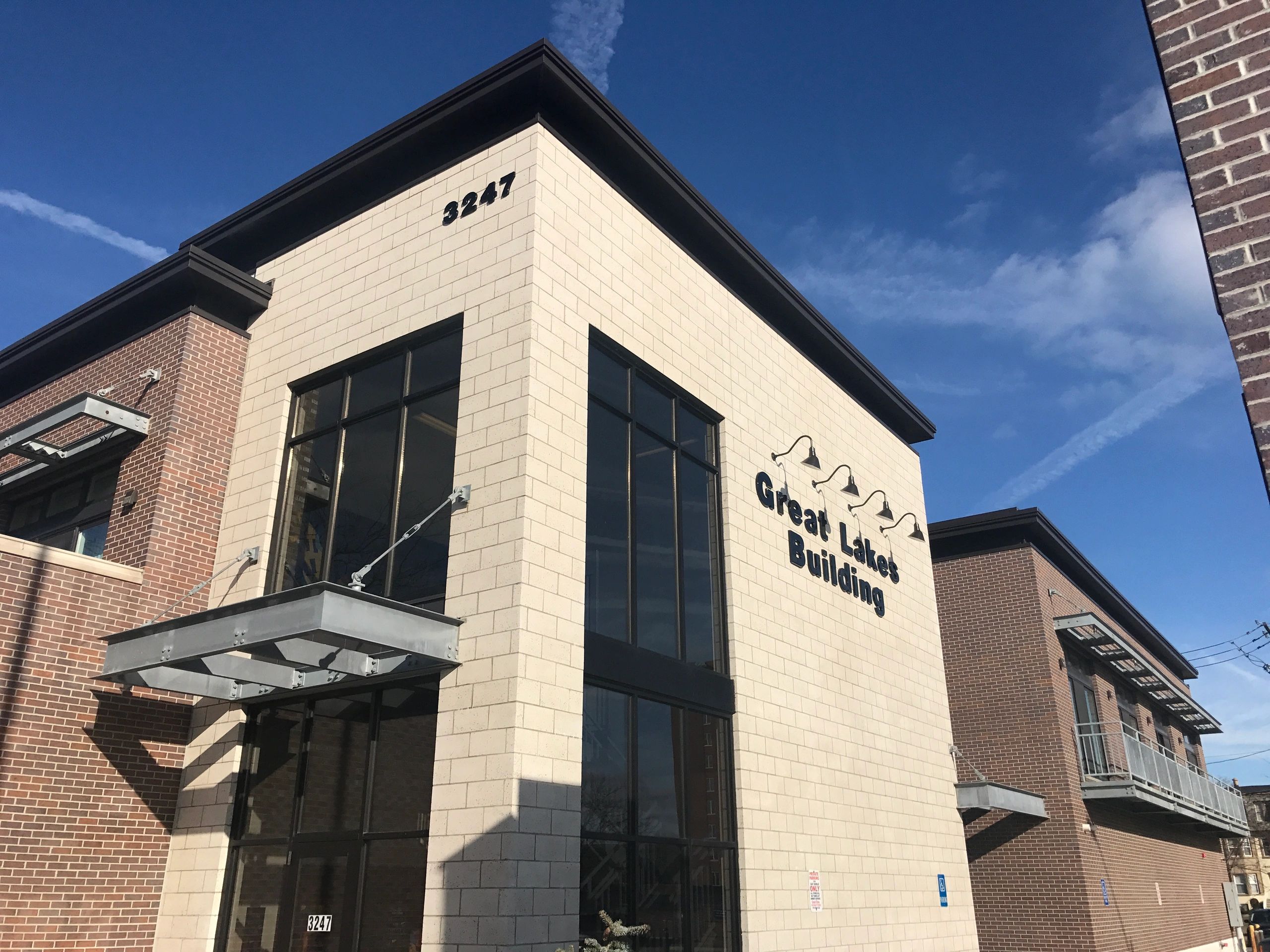 The Great Lakes Building - Luxury Apartments, Apartment for Rent