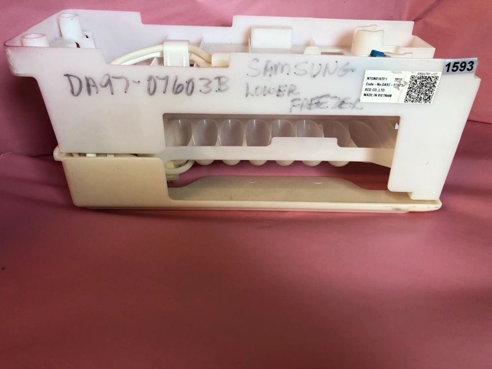 Samsung Refrigerator Ice Maker DA97-07603B
