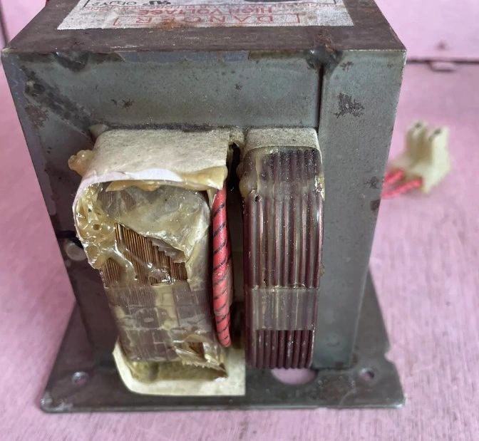 Samsung Microwave Transformer Part#OBJY2 DPC-R SHV-U1650B