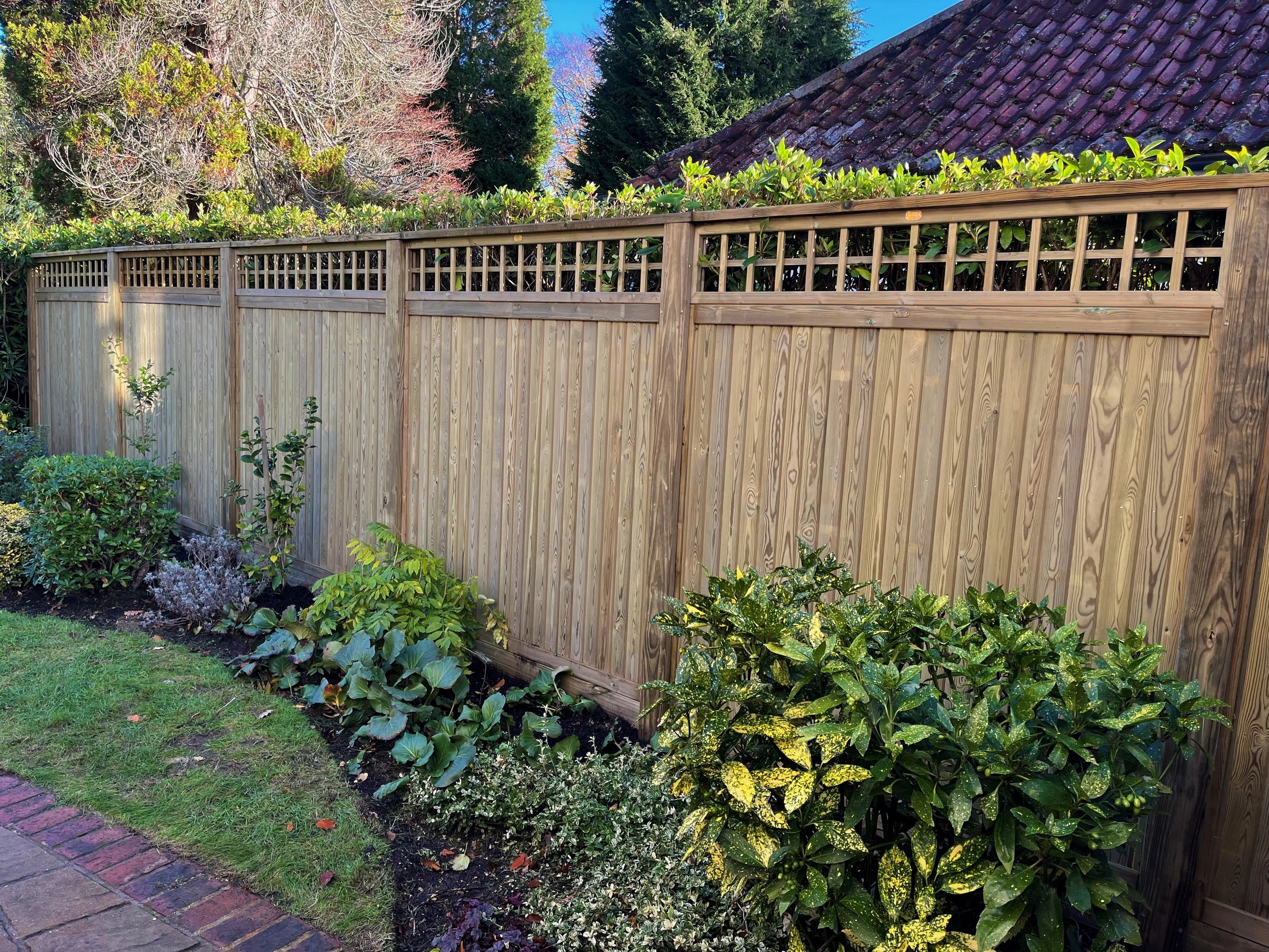 Just Fencing - Professional & Experienced Fencing Contractor