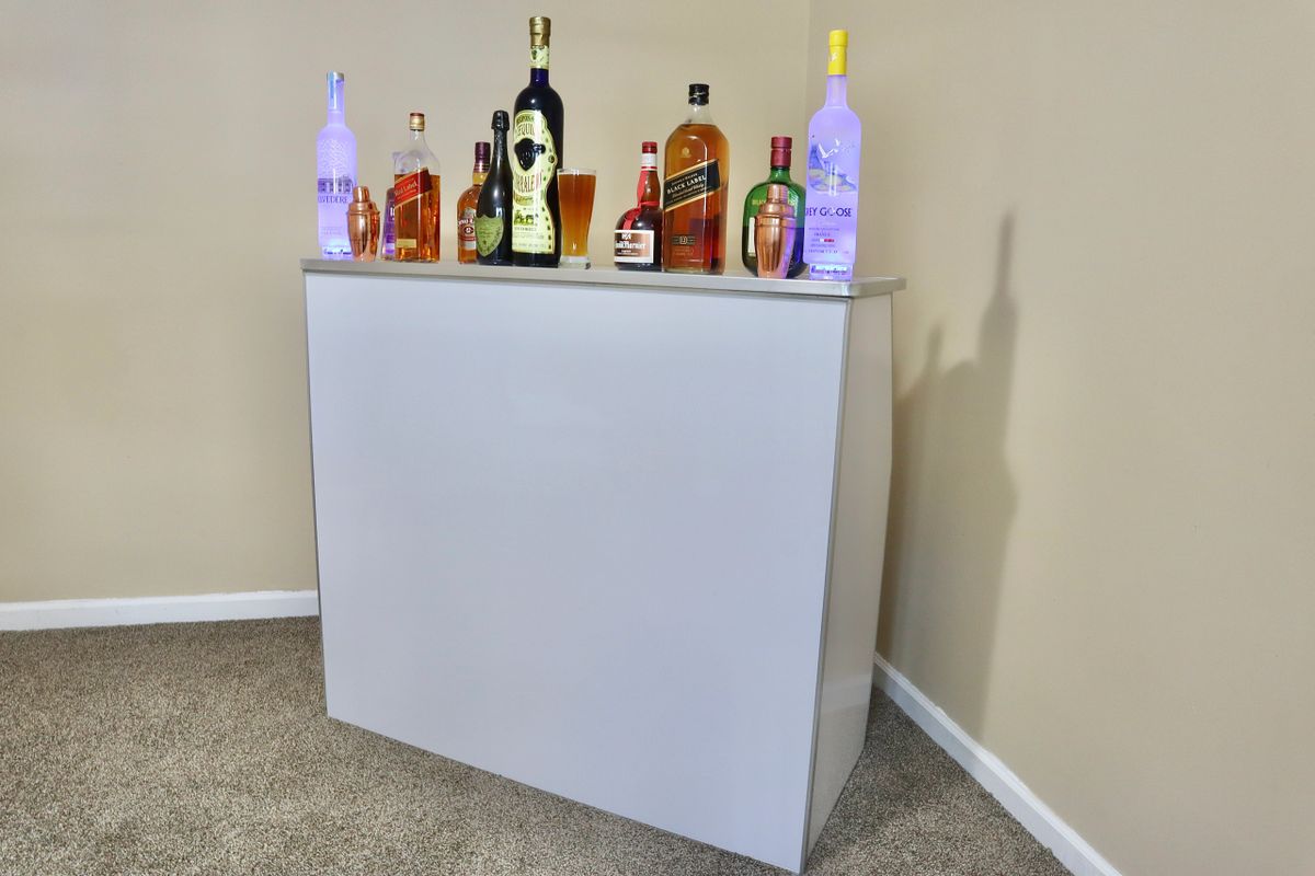 4x4ft Acrylic Portable Bar
