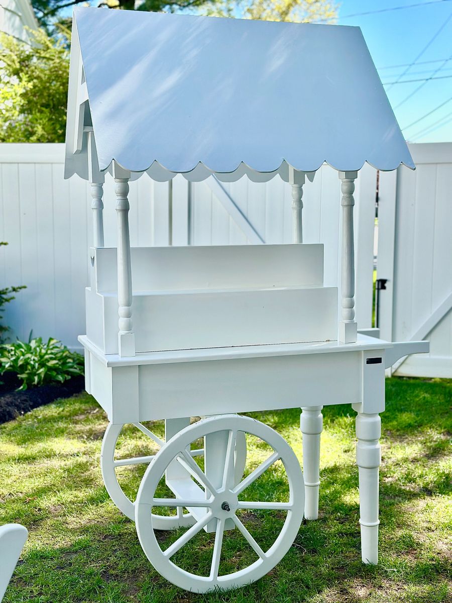Royal Candy Cart Rental