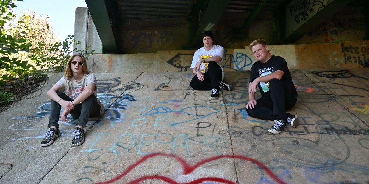 The Outfield Clovers