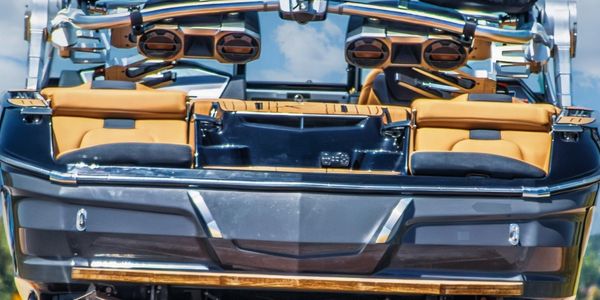 Luna Storage Solutions - Indoor Heated Boat Storage