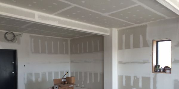 Shamrock Canada - Drywall Contractor, Drywall Repairs & Installation