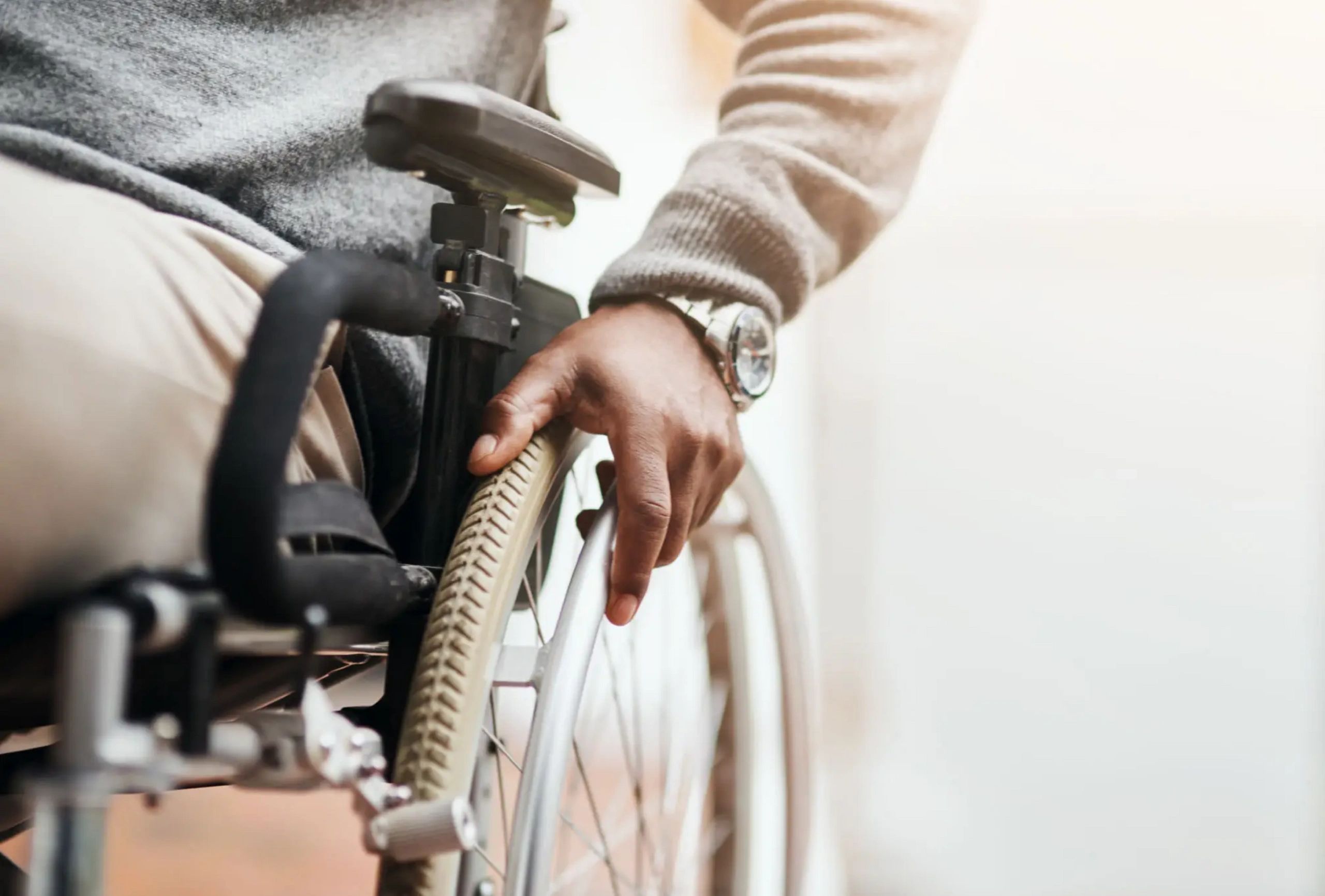 Stylish Adaptive Products and Gift Guides for Disabilities & Chronic ...