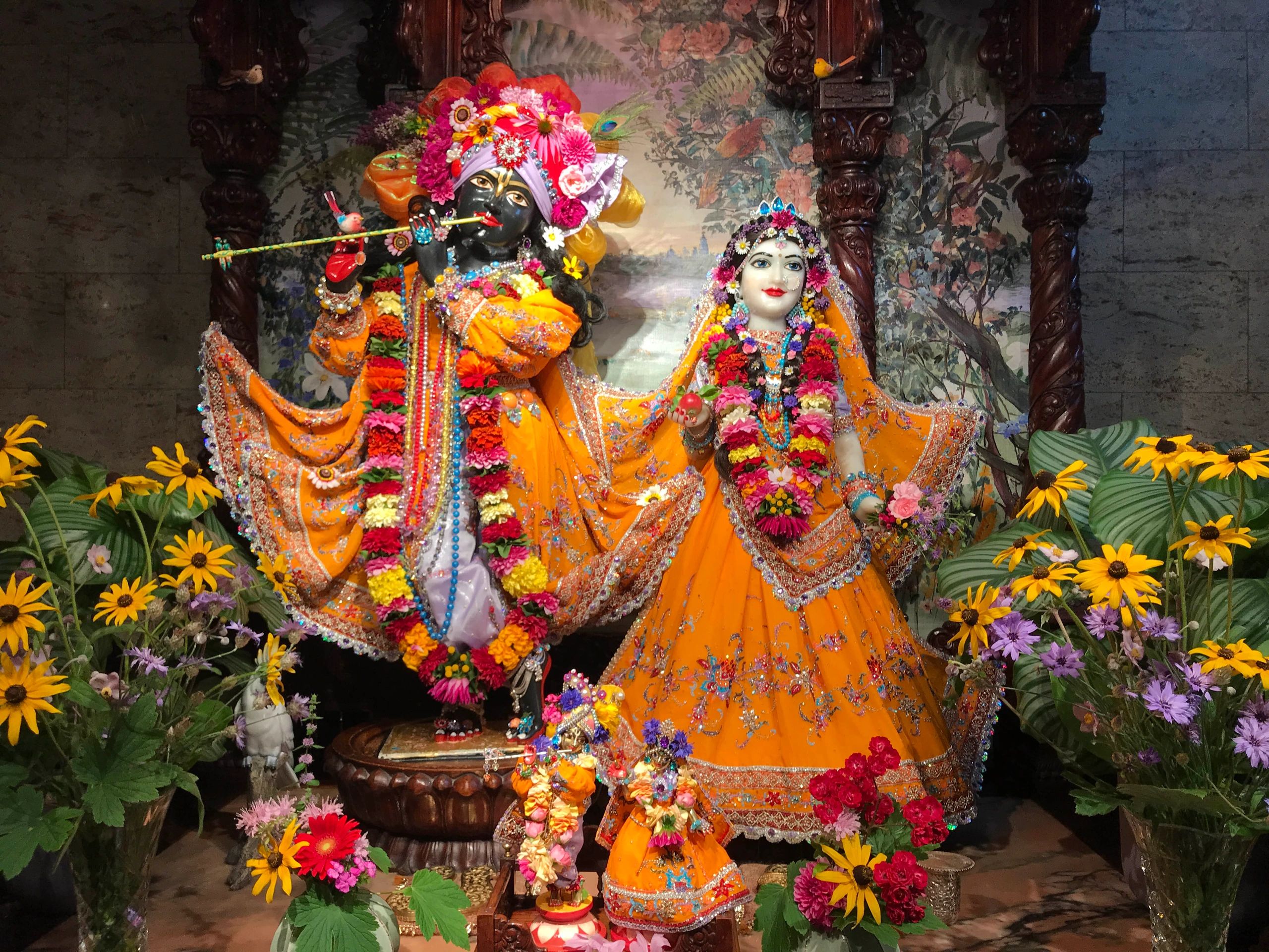 Iskcon Korsnäs Gård, Iskcon Mandir, Iskcon Stockholm Countryside ...