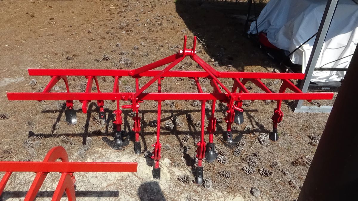 2 Row Straight Shank Cultivator 3 (10 Shank)