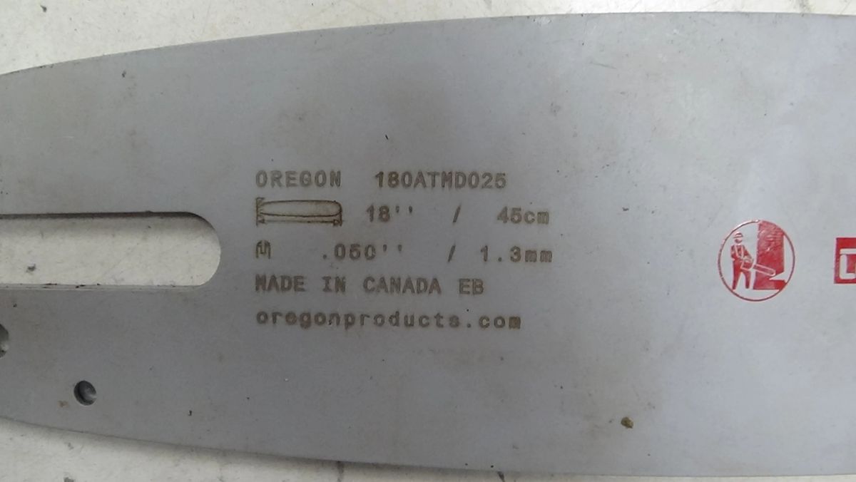 Oregon 180ATMD025 18" Armor Tip Chainsaw Bar
