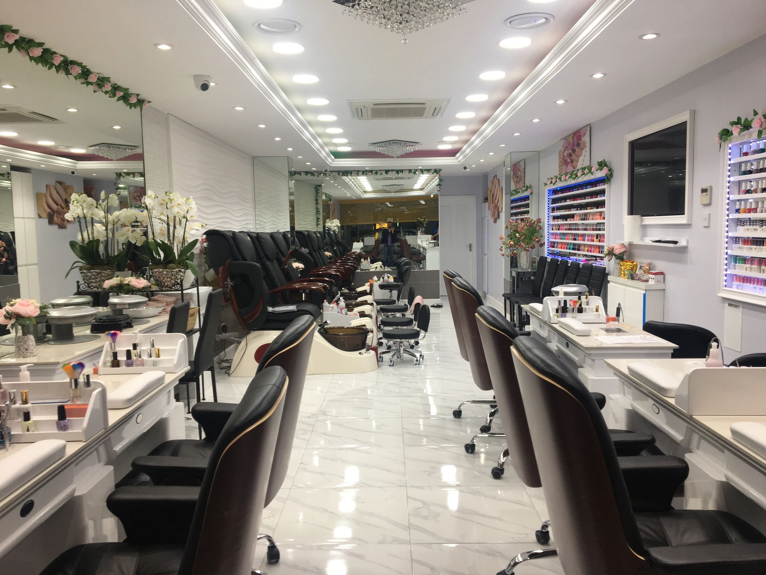 Exquisite Nails & Beauty - Nails, Waxing Eyelash Extension