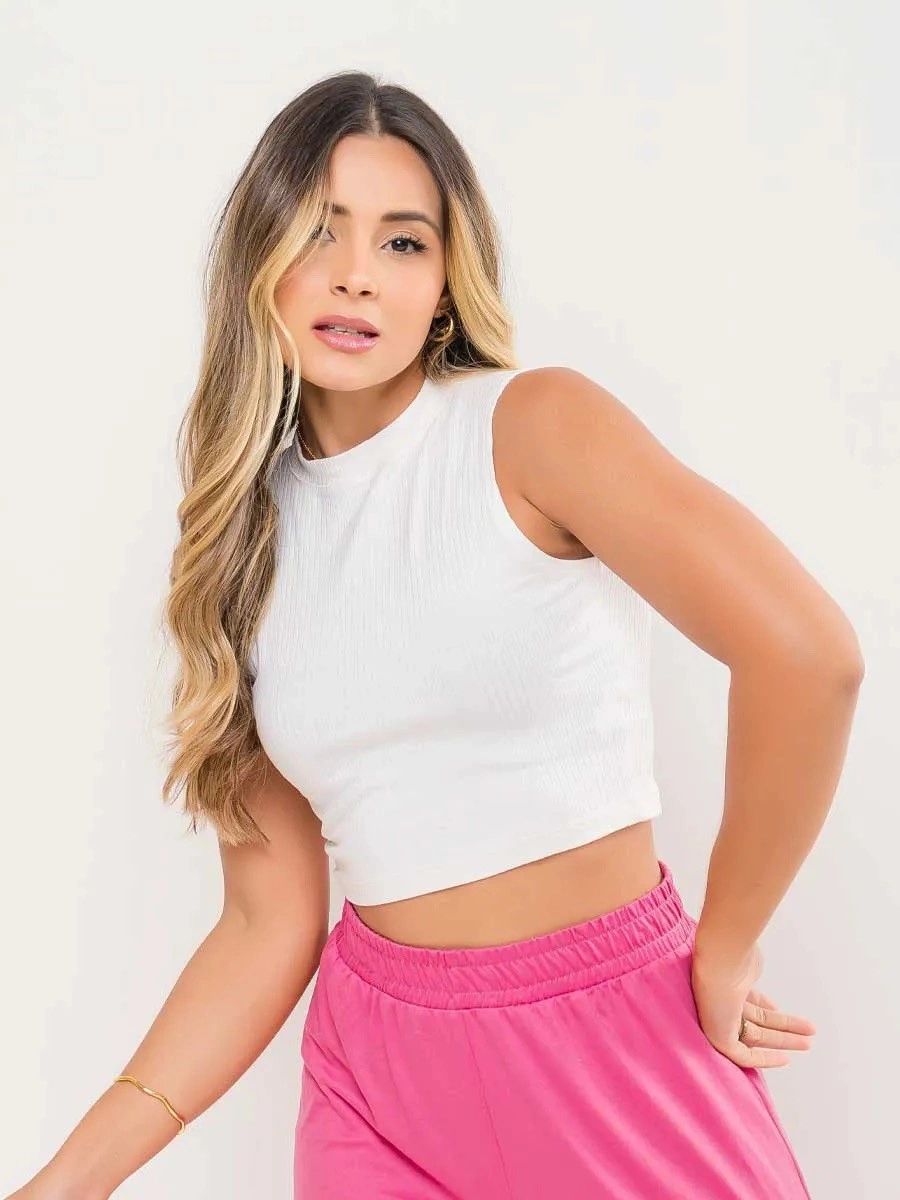 Milk Cropped Tank Top