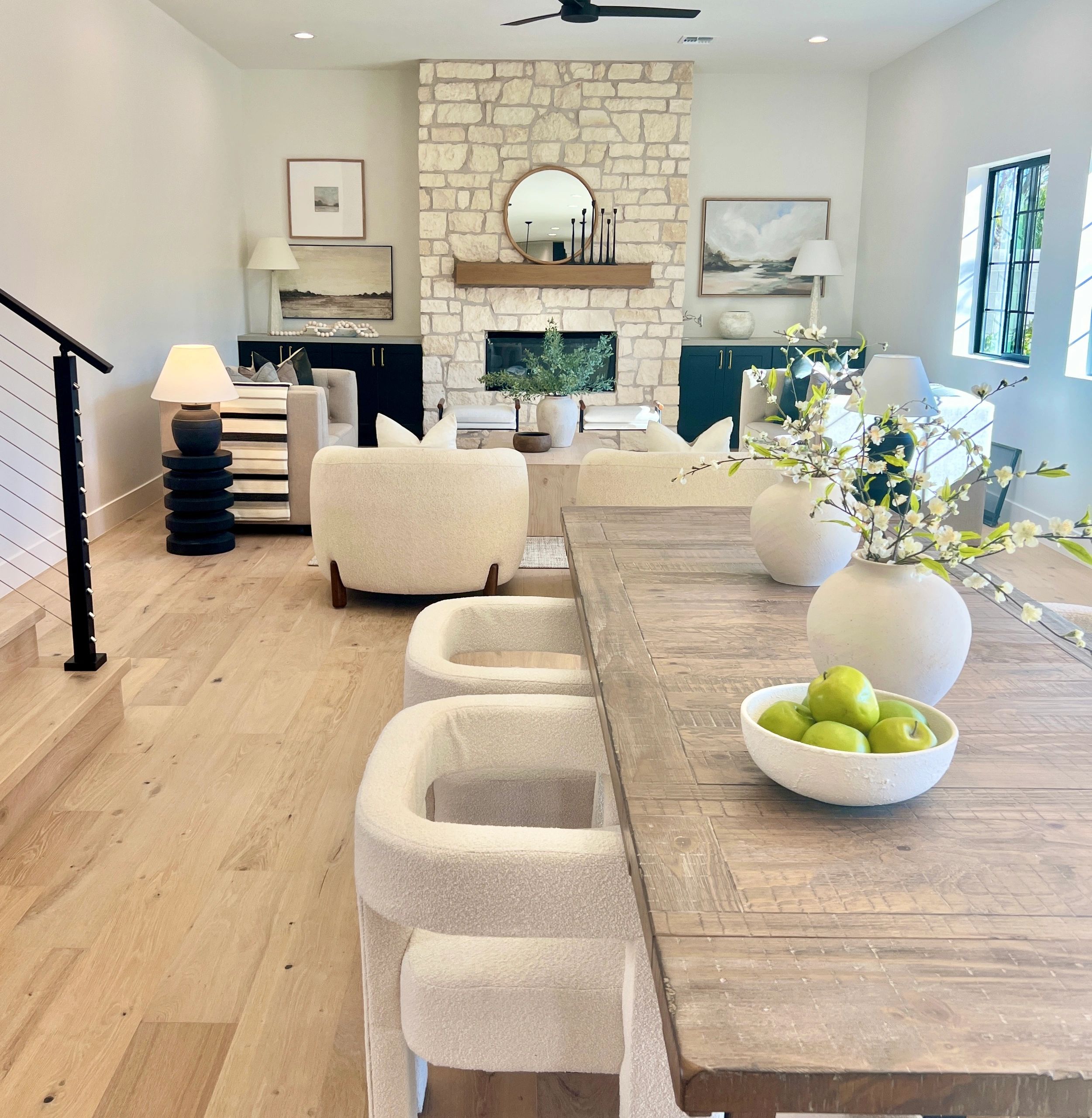 CREATE THE STAGE - Home Staging, Interior Design