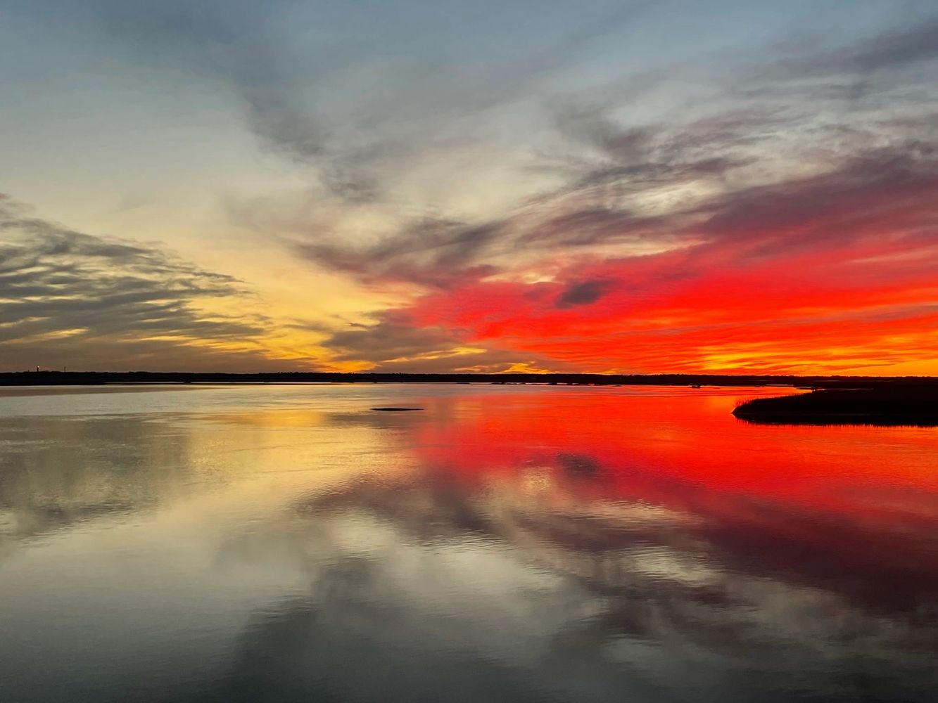 Destination Sunset - Waterfront Campsite, Fishing and Water Sports