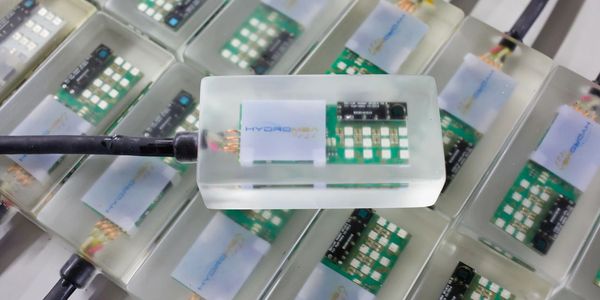 BlueLink, LLC - Underwater Wireless Communications, Optical Modems ...