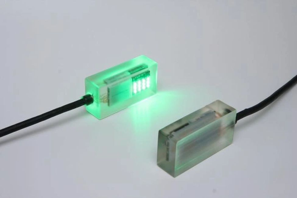 BlueLink, LLC - Underwater Wireless Communications, Optical Modems ...