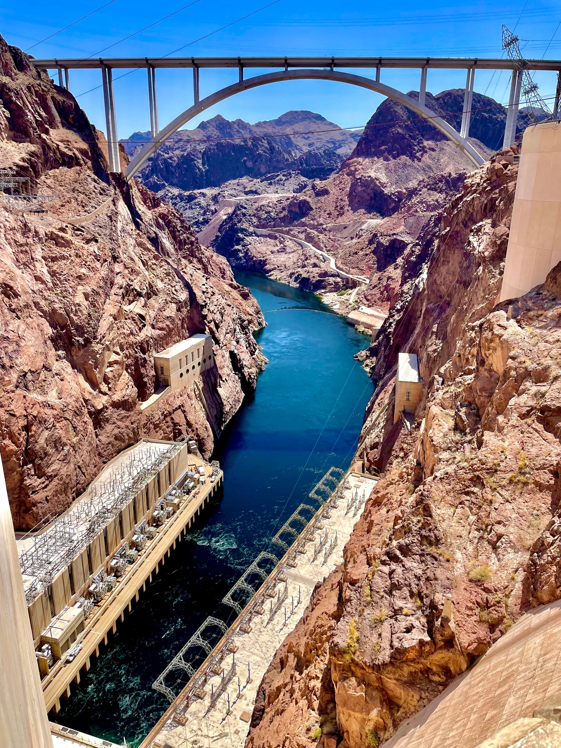 About | LIGHT LENS EYE