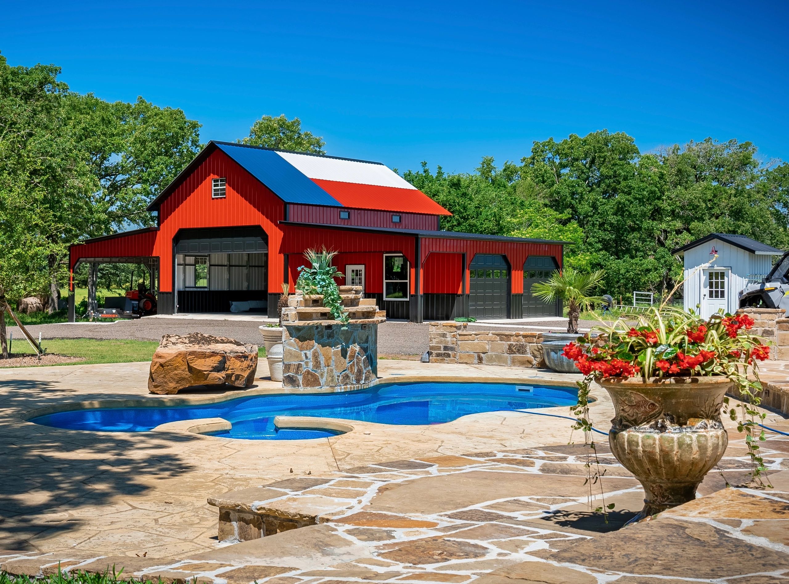 Home [caribetexaspools.com]