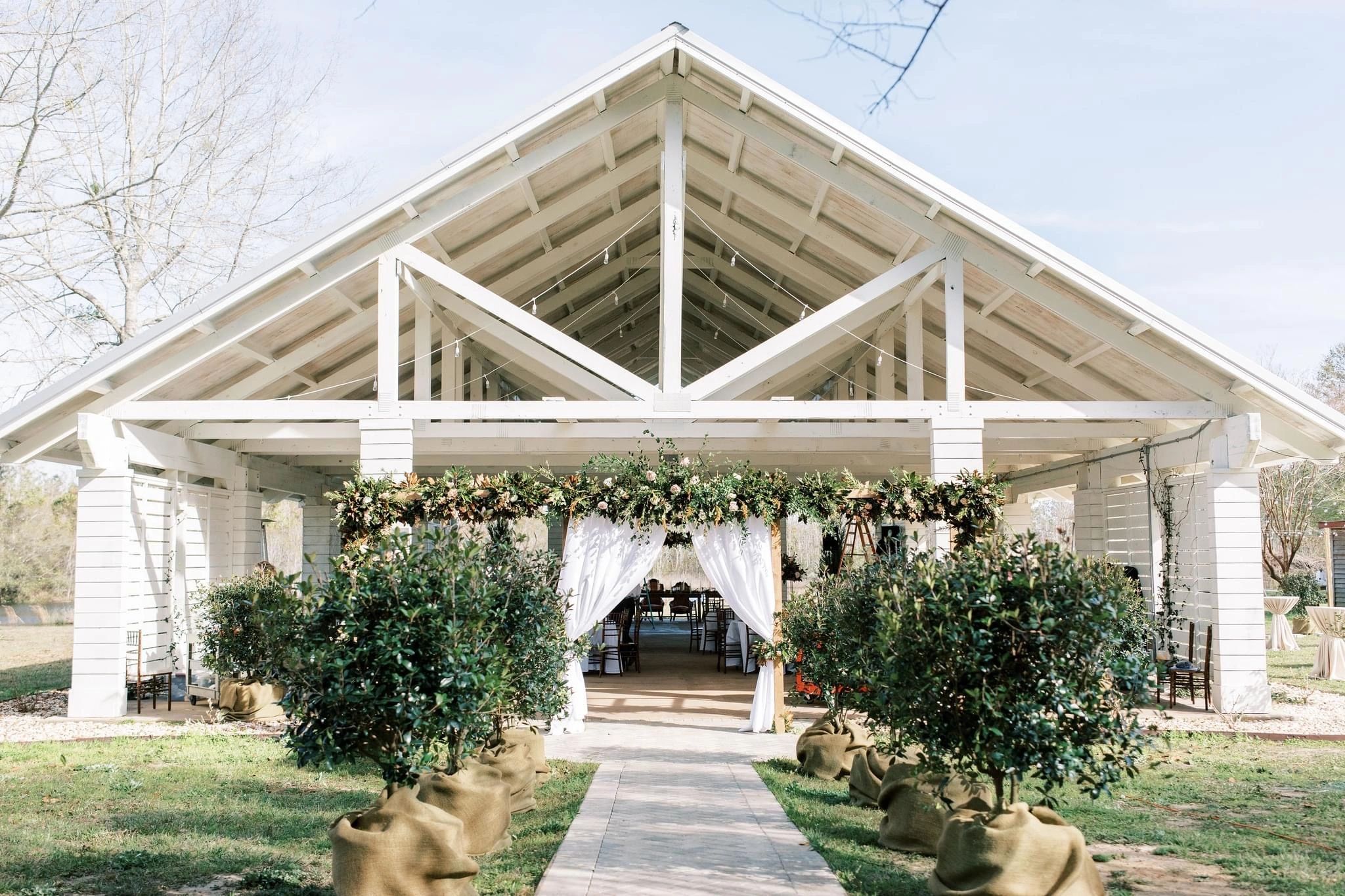 HIDDEN OAK FARM - A Pensacola Farm Wedding Venue