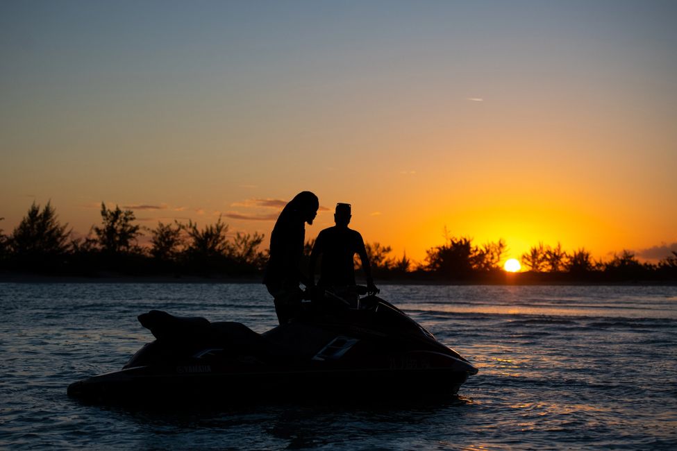 Rising Tide Tours - Sunset, Jet Ski, Sunset | Rising Tide Tours