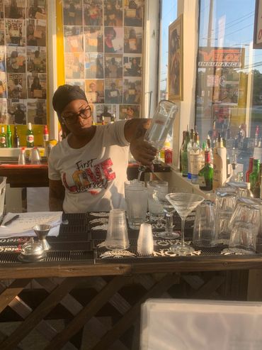 Bartending School - BARage Classes