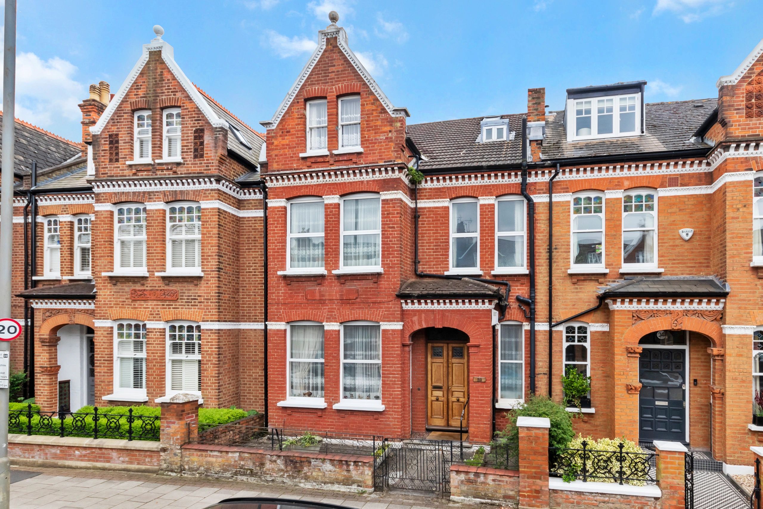 Independent Estate Agents in Balham - Family owned Estate Agents for ...