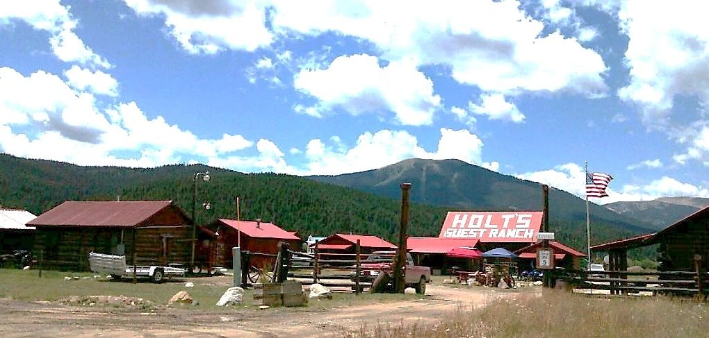 Holt's Guest Ranch