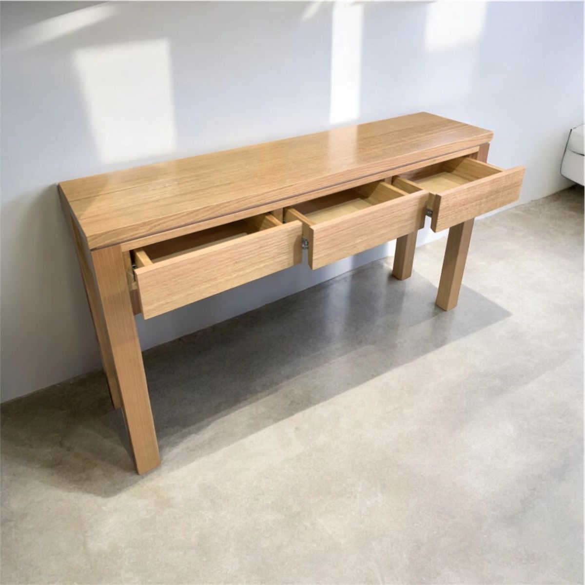 Amber - Tasmanian Oak Console Table