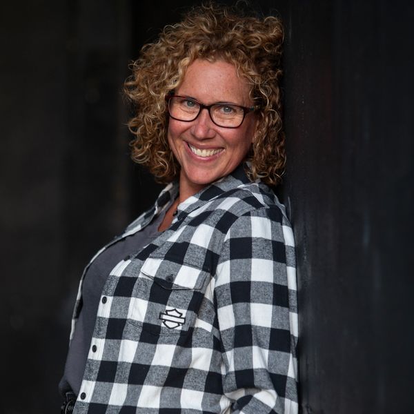 Podcast & Book Series About Loss & Resilience | Stacy Ryan Author