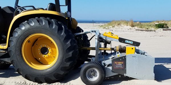 Machines - Beach Cleaners - Beach Cleaning Equipment