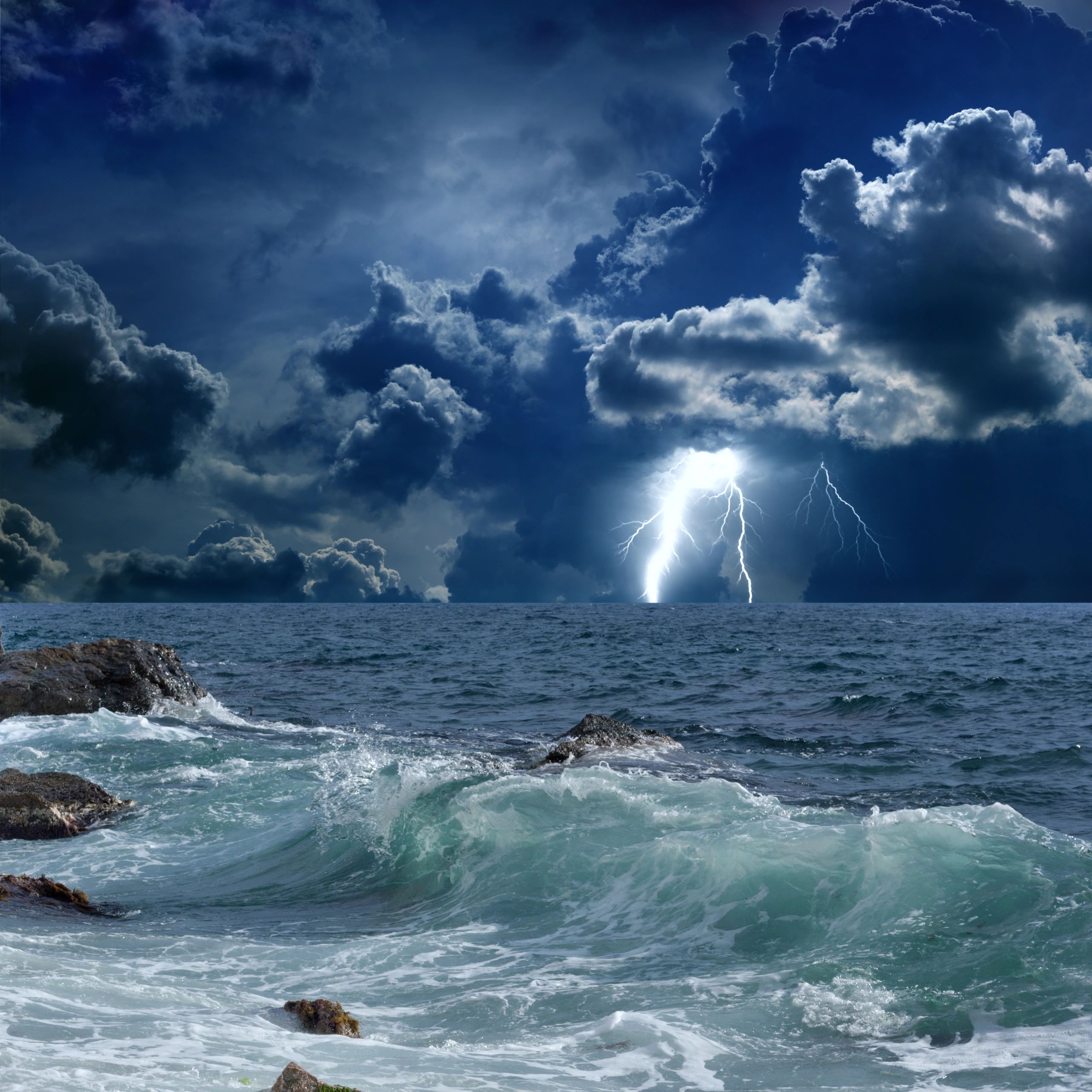 Soaring Like Eagles: A Christian's Guide to Facing Life's Storms