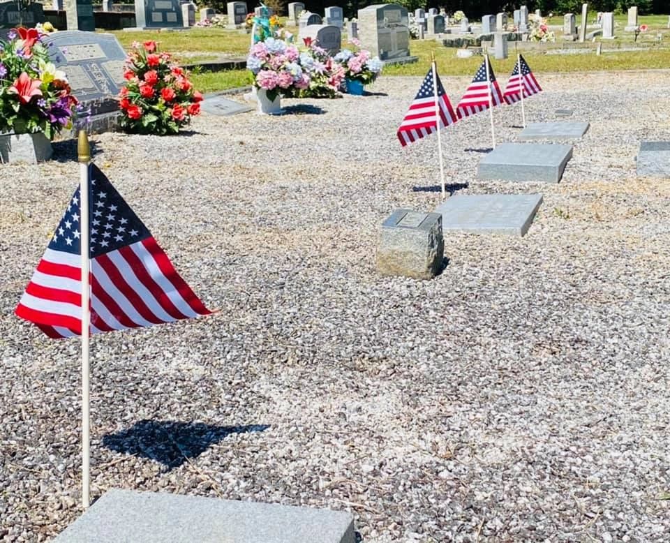 gravesitecarega.com - Gravesite Maintenance, Flower Placement