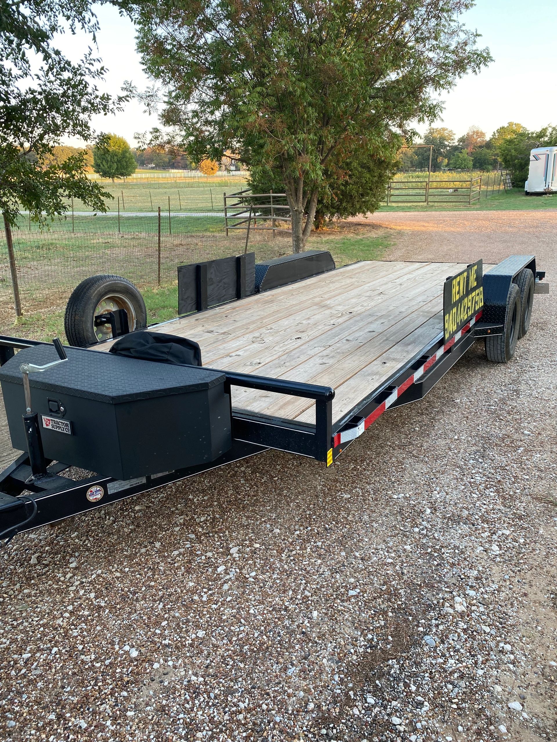 Tow-Pig Trailer Rentals