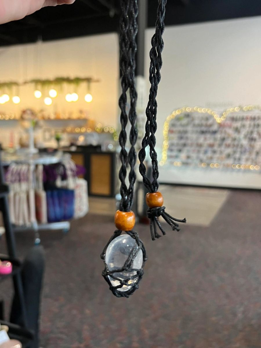 Macrame tumbled stone holder necklace