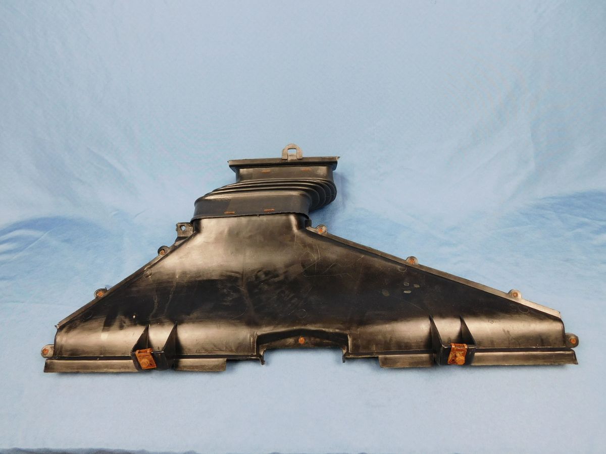 Defrost duct without AC