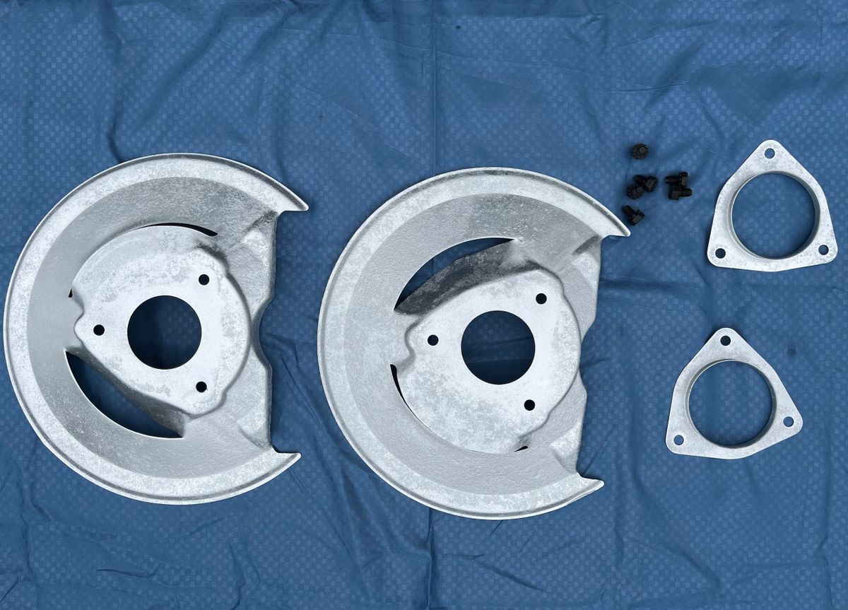 Front disc brake Dust shields OEM Ford