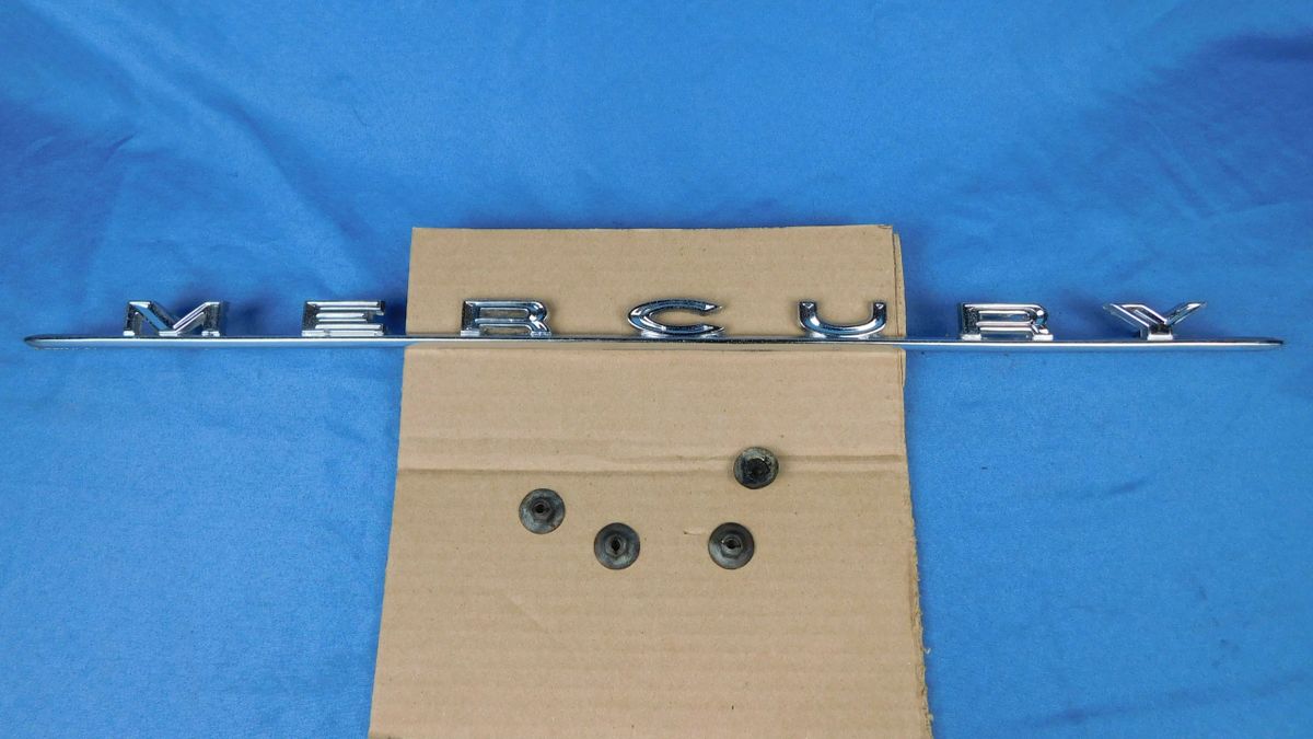 MERCURY emblem base Cyclone and Montego for taillight panel