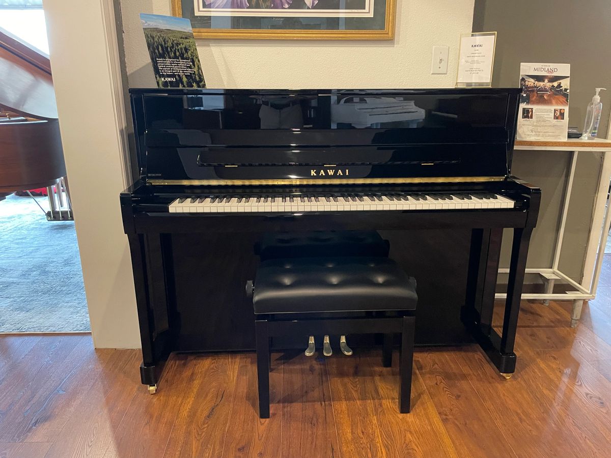 Kawai K-200 Upright Piano