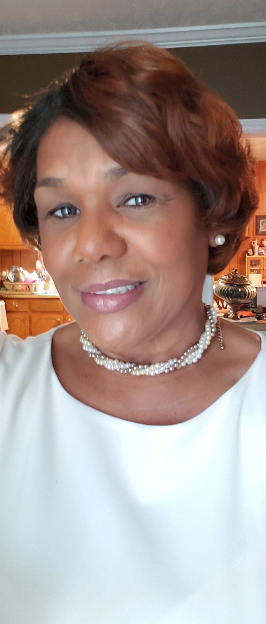 Evonne Moore-Leonard