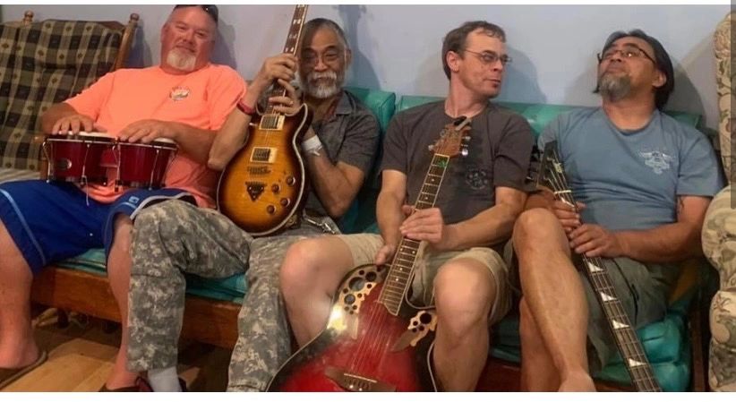 Free Outdoor Concert @The Berry Patch