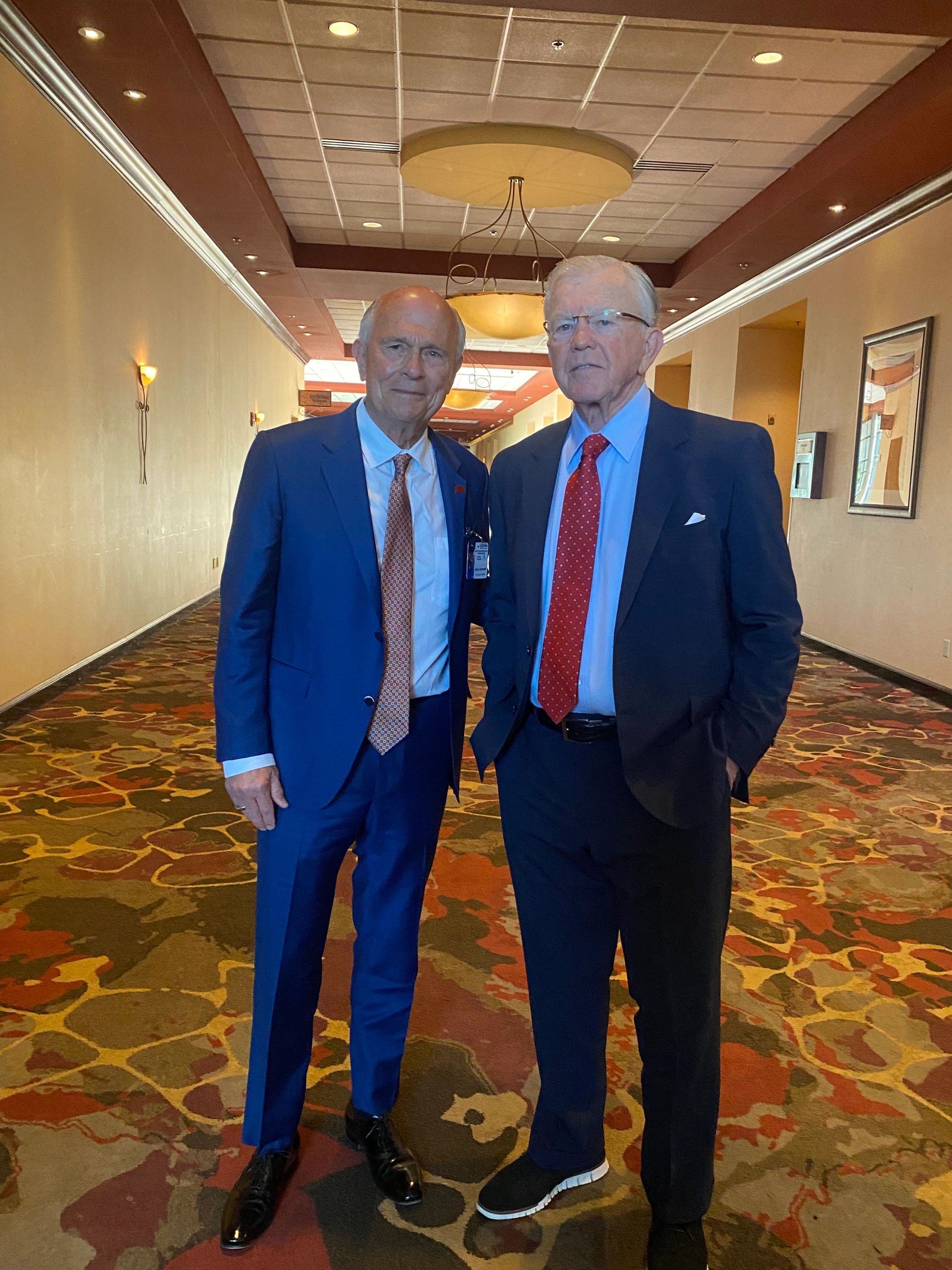 GIBBS, EARWOOD HONORED AT NCMA AWARDS GALA