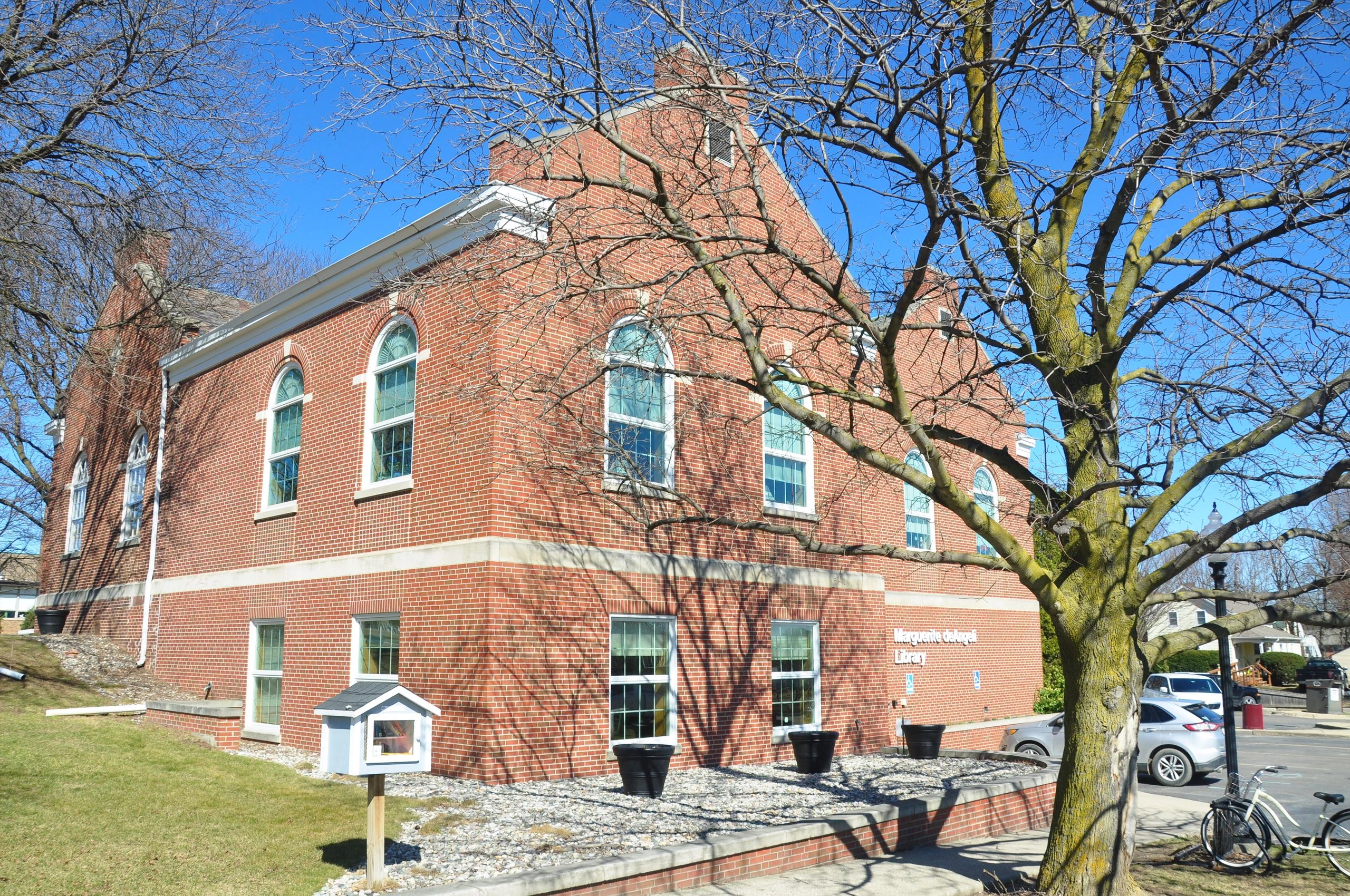 Our District Library