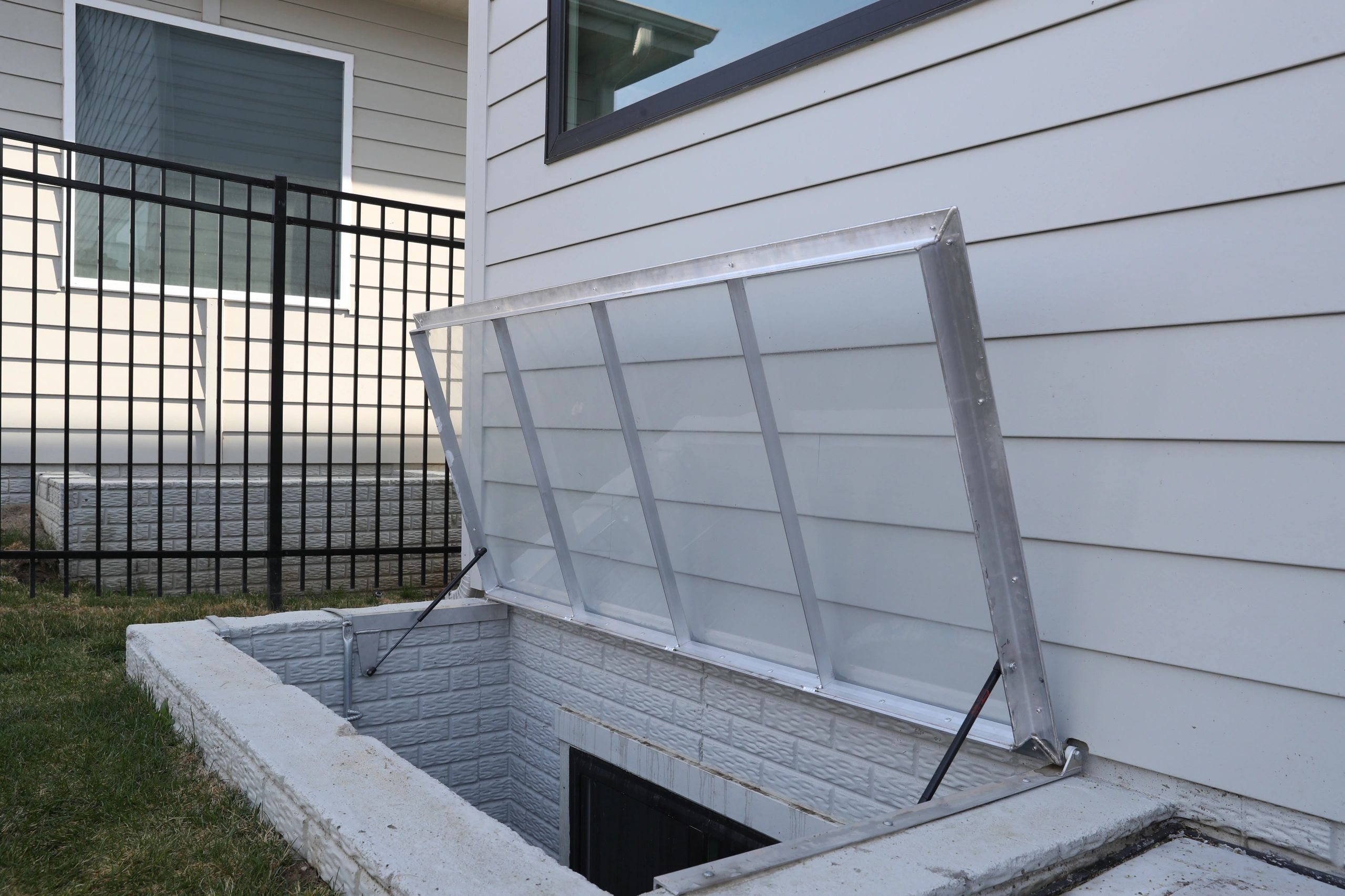 ABOUT US | Defender Window Well Systems