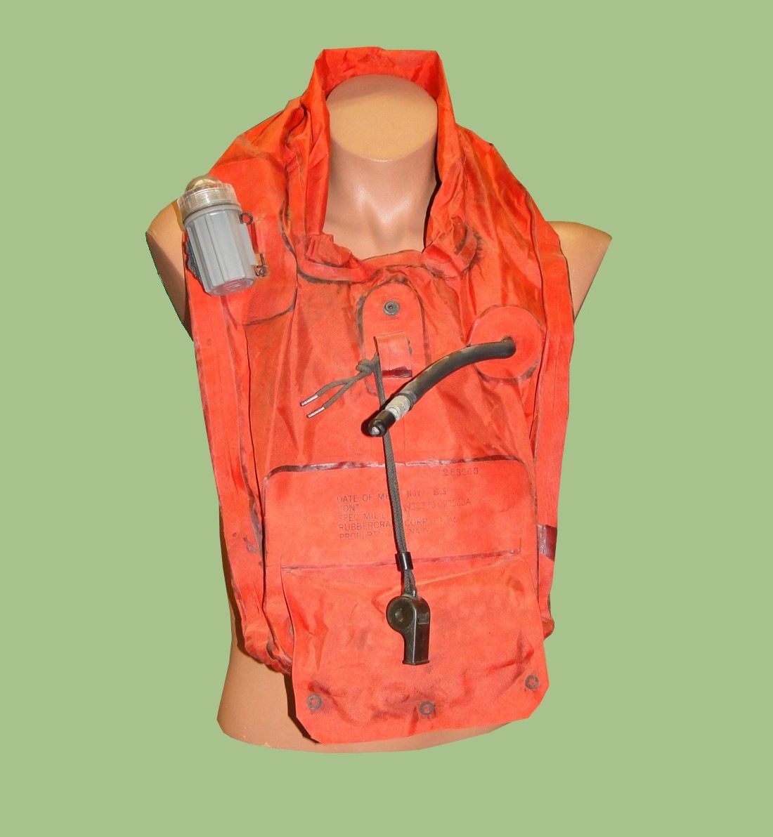 1965 US NAVY PILOT LIFE JACKET VIETNAM WAR (18838) (S Man)