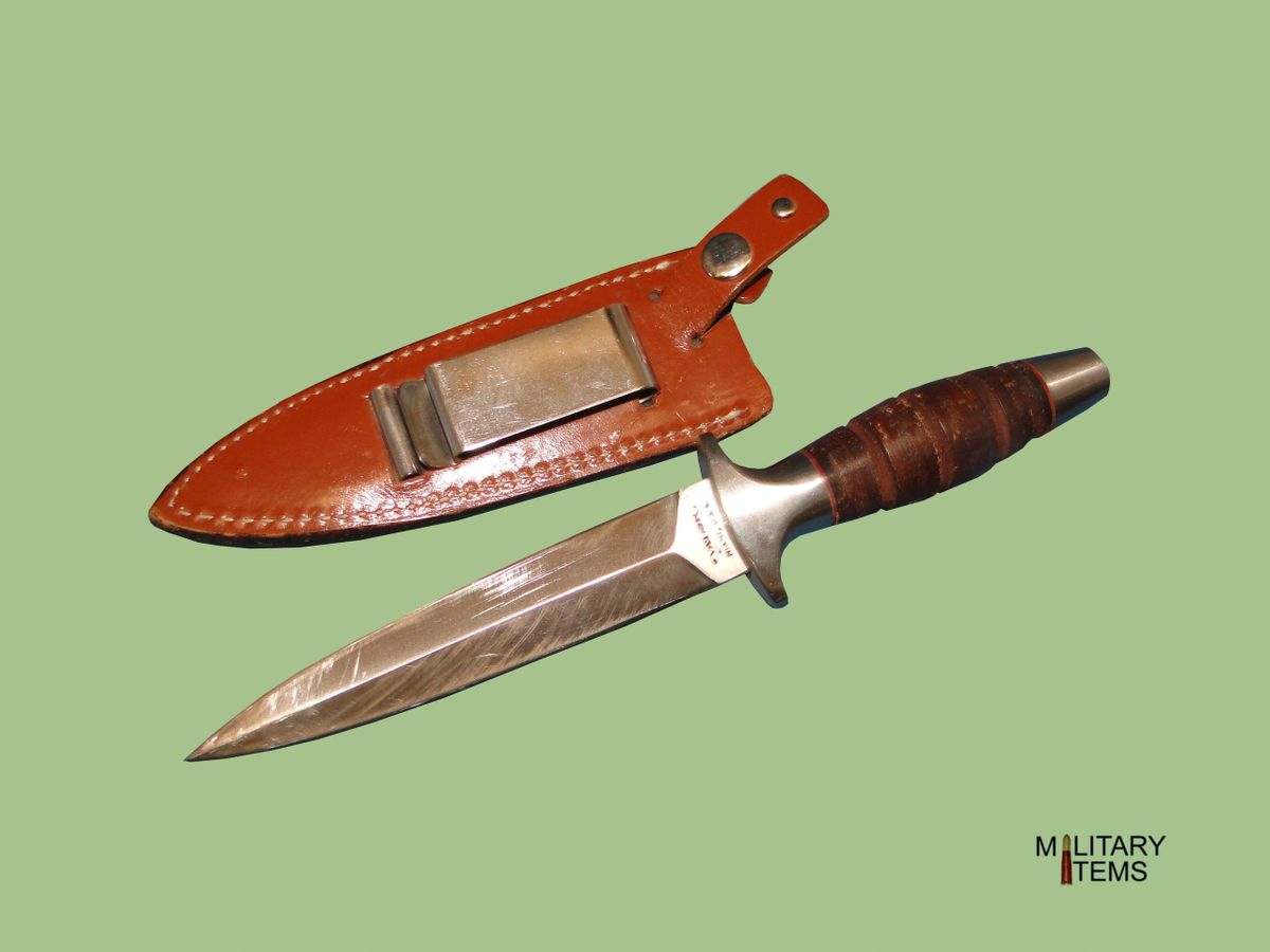 Vintage Valor Knife with Scabbard - Japan (#4424) (S)