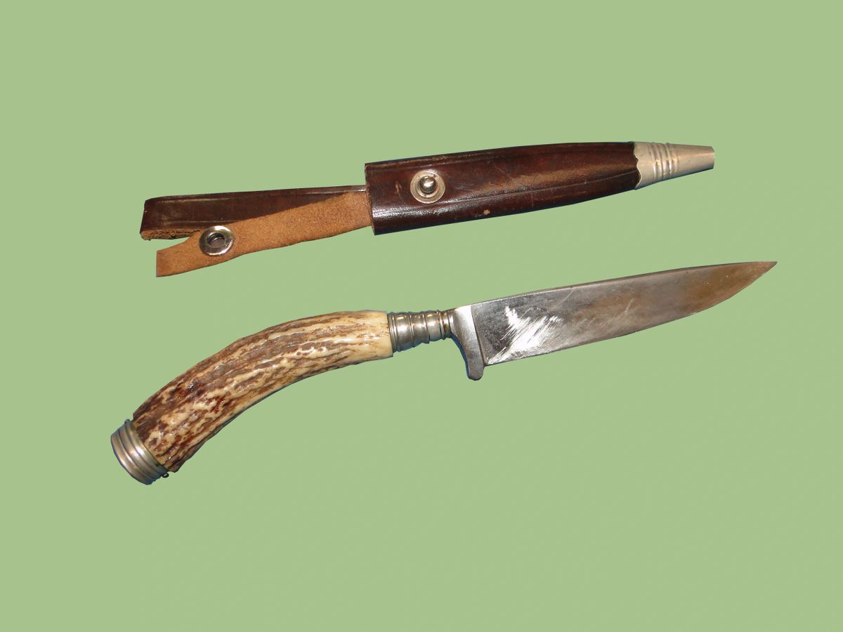 WWII German Stag Handle Boot Knife (5206)