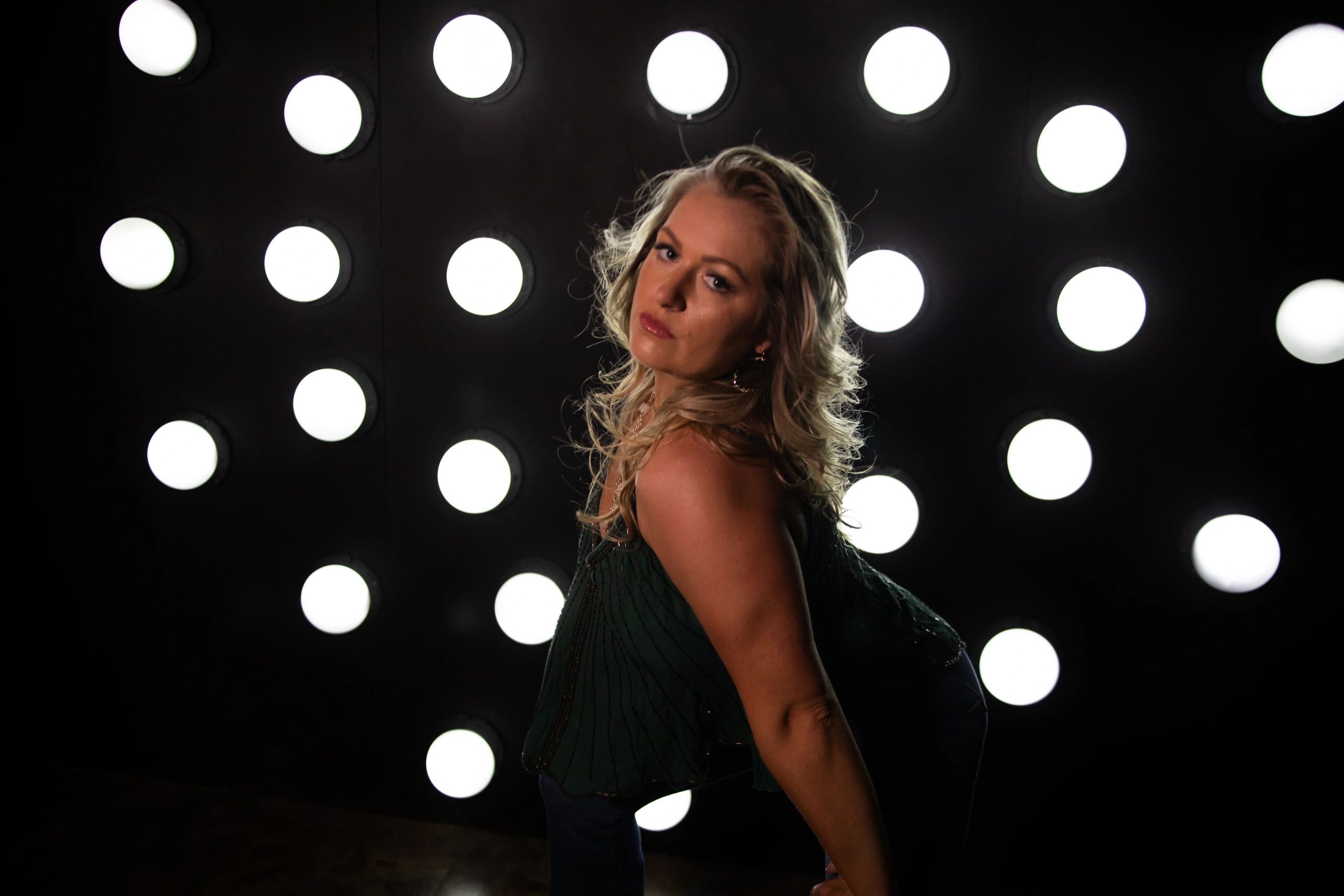 Maddie Hogan - Maddie Hogan, Singer, Songwriter