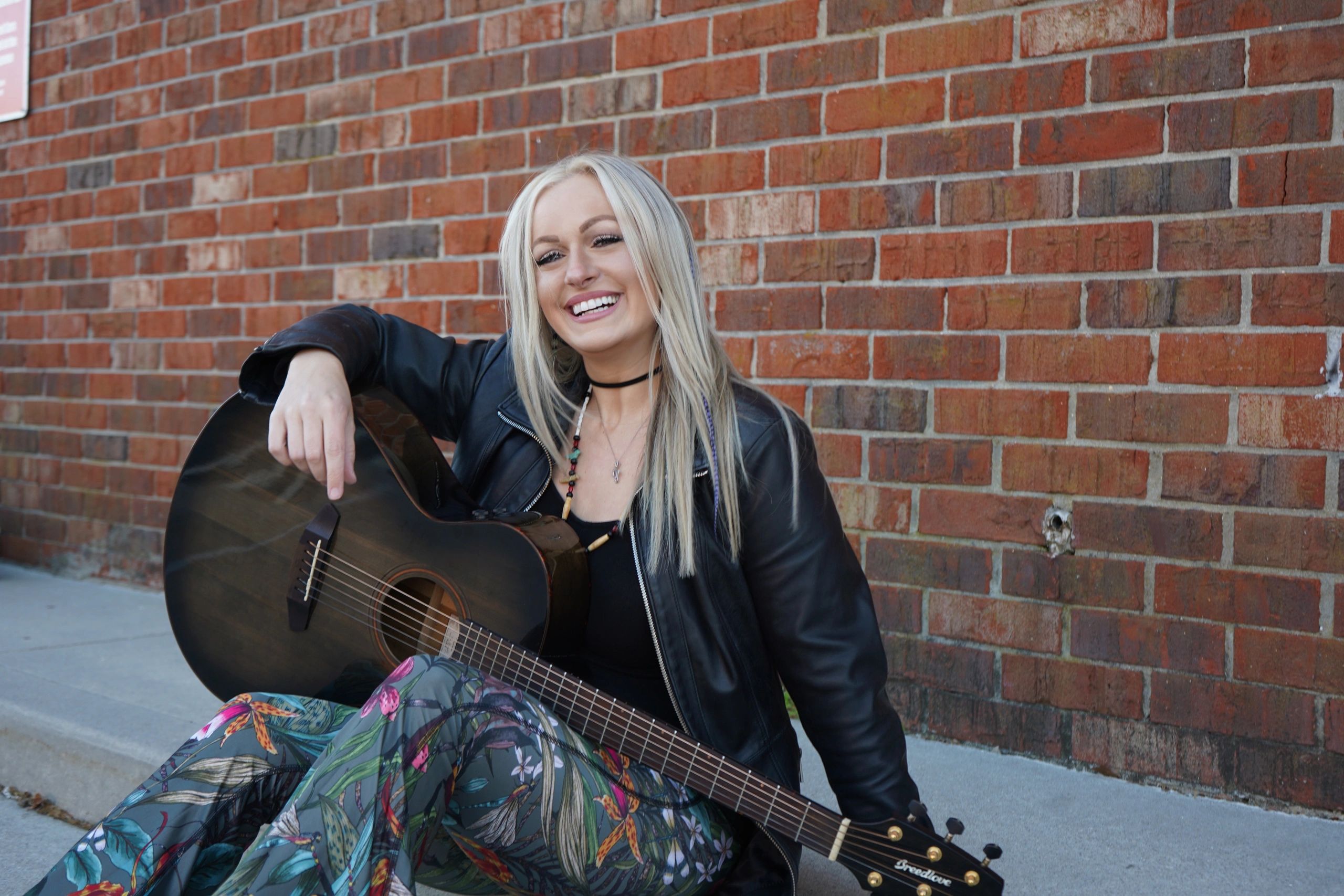 Maddie Hogan - Maddie Hogan, Singer, Songwriter