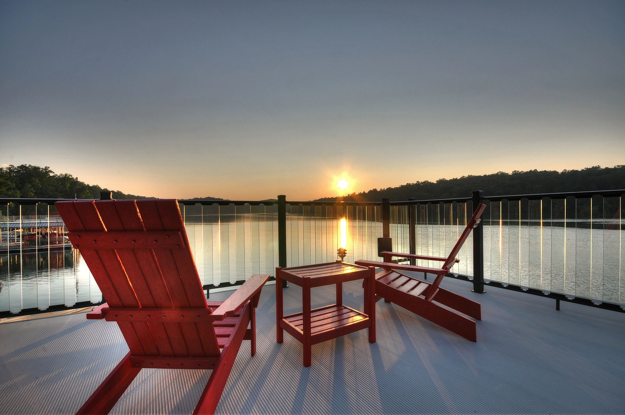Floating Boat Lift - Docks of Lake Norman