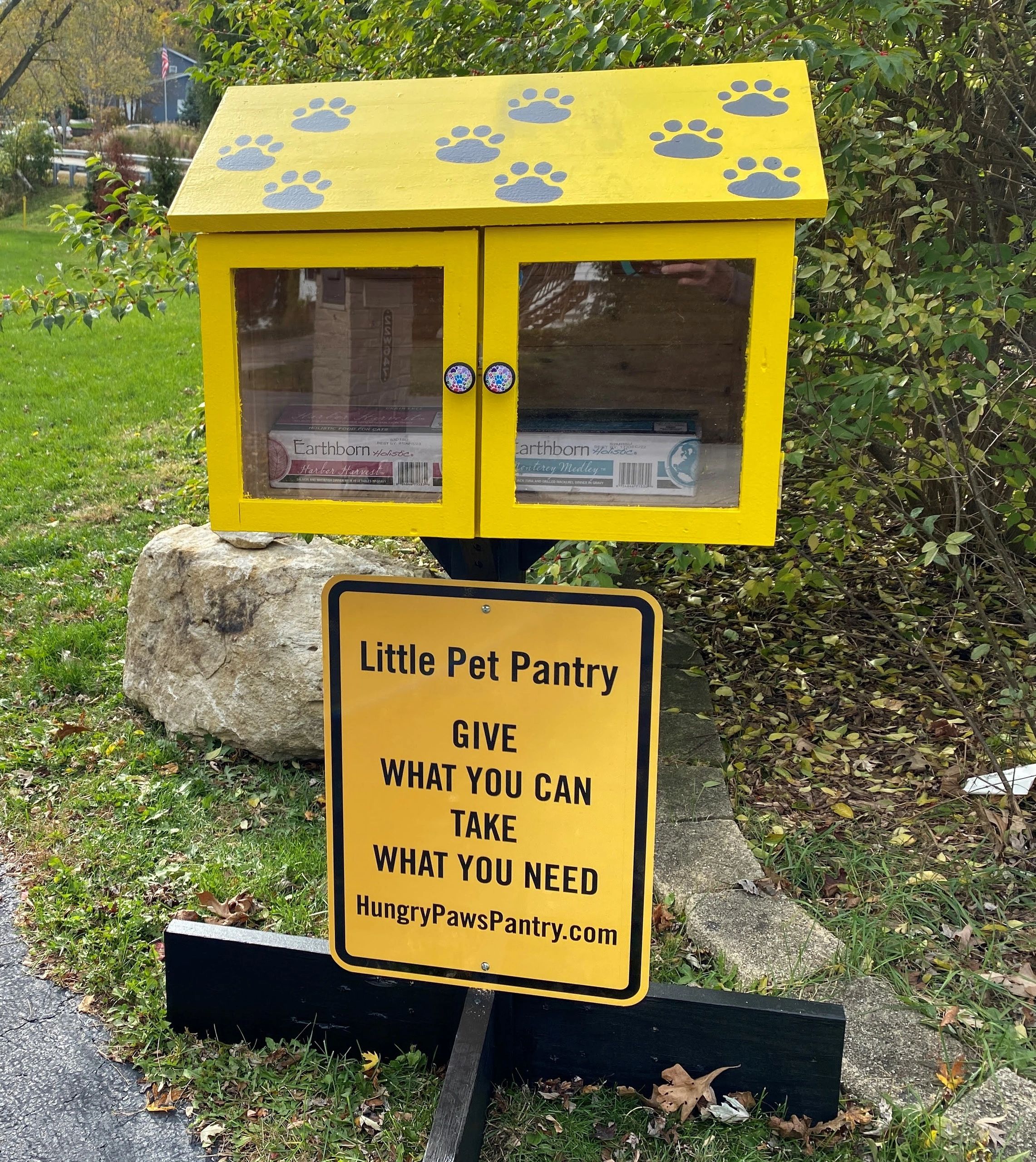 Hungry Paws Pantry
