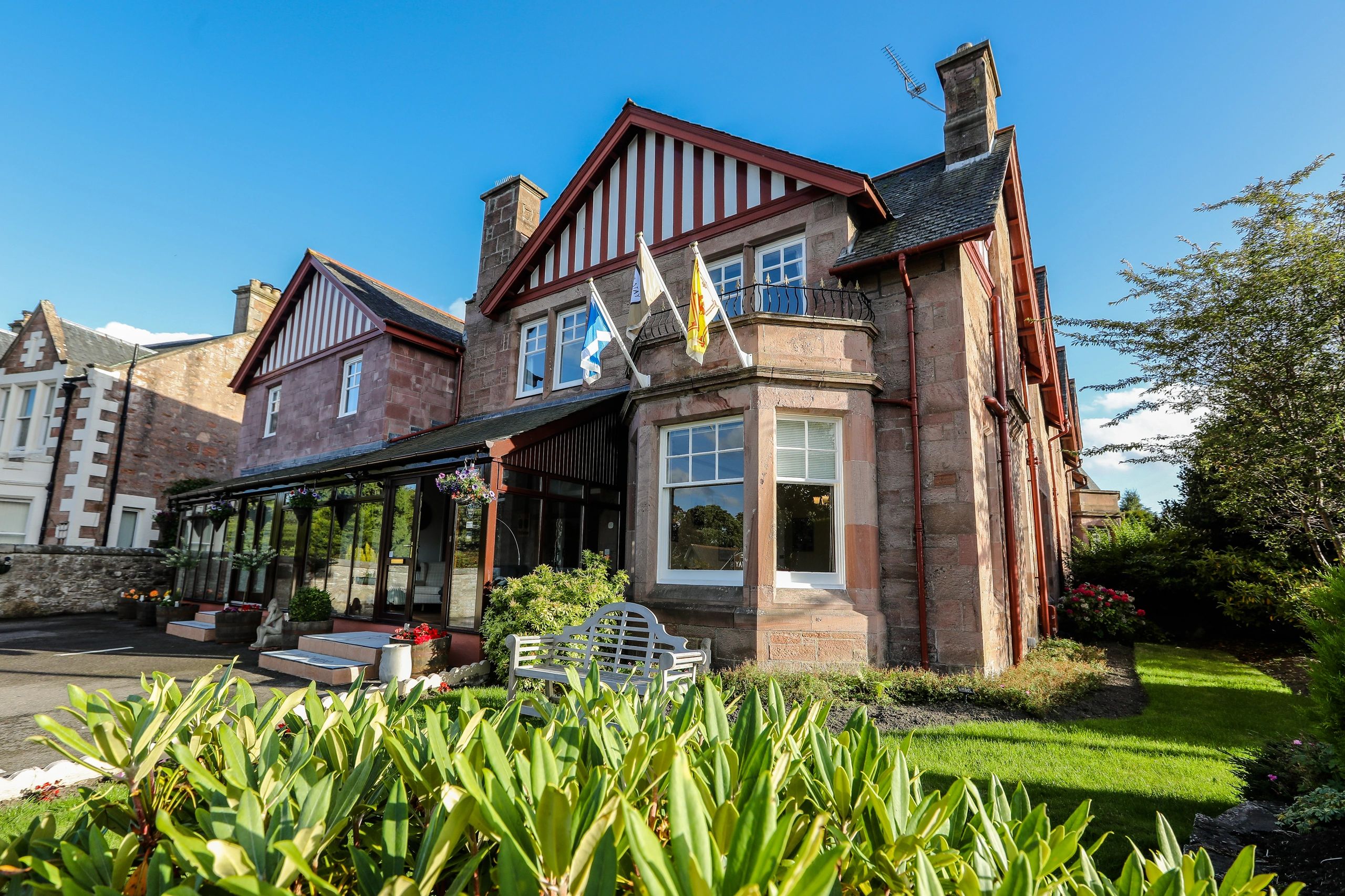 Aye Stay - Guesthouse, Bed and Breakfast, Guesthouse, Hotels